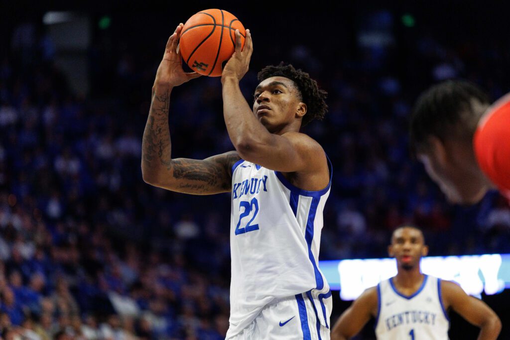 Draftkings Basketball Picks: Illinois vs. Kentucky 3/23/25